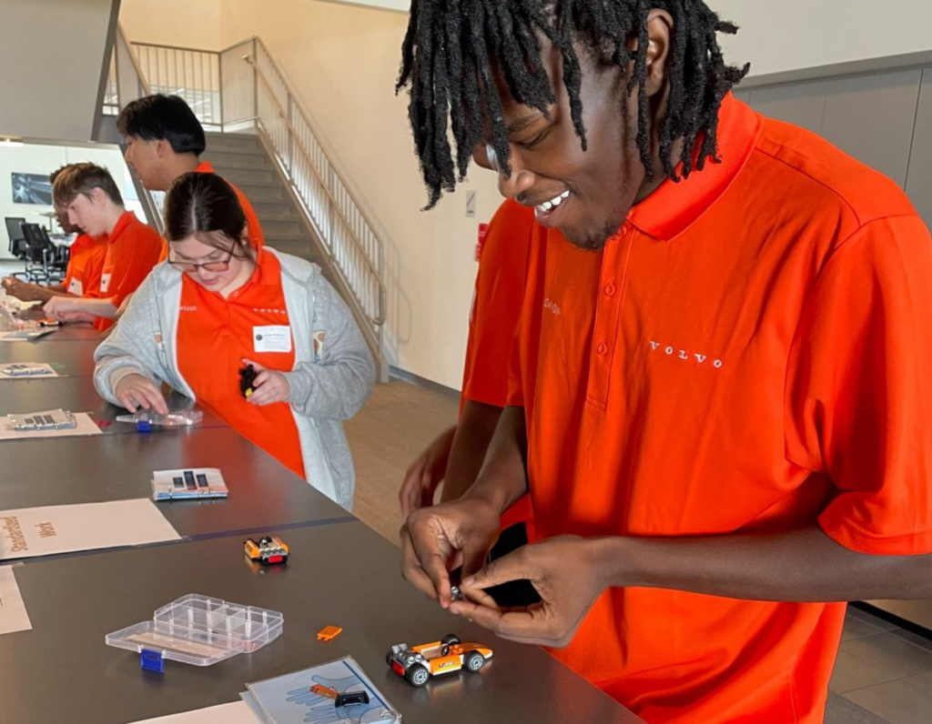 Home Page - Autos Drive America