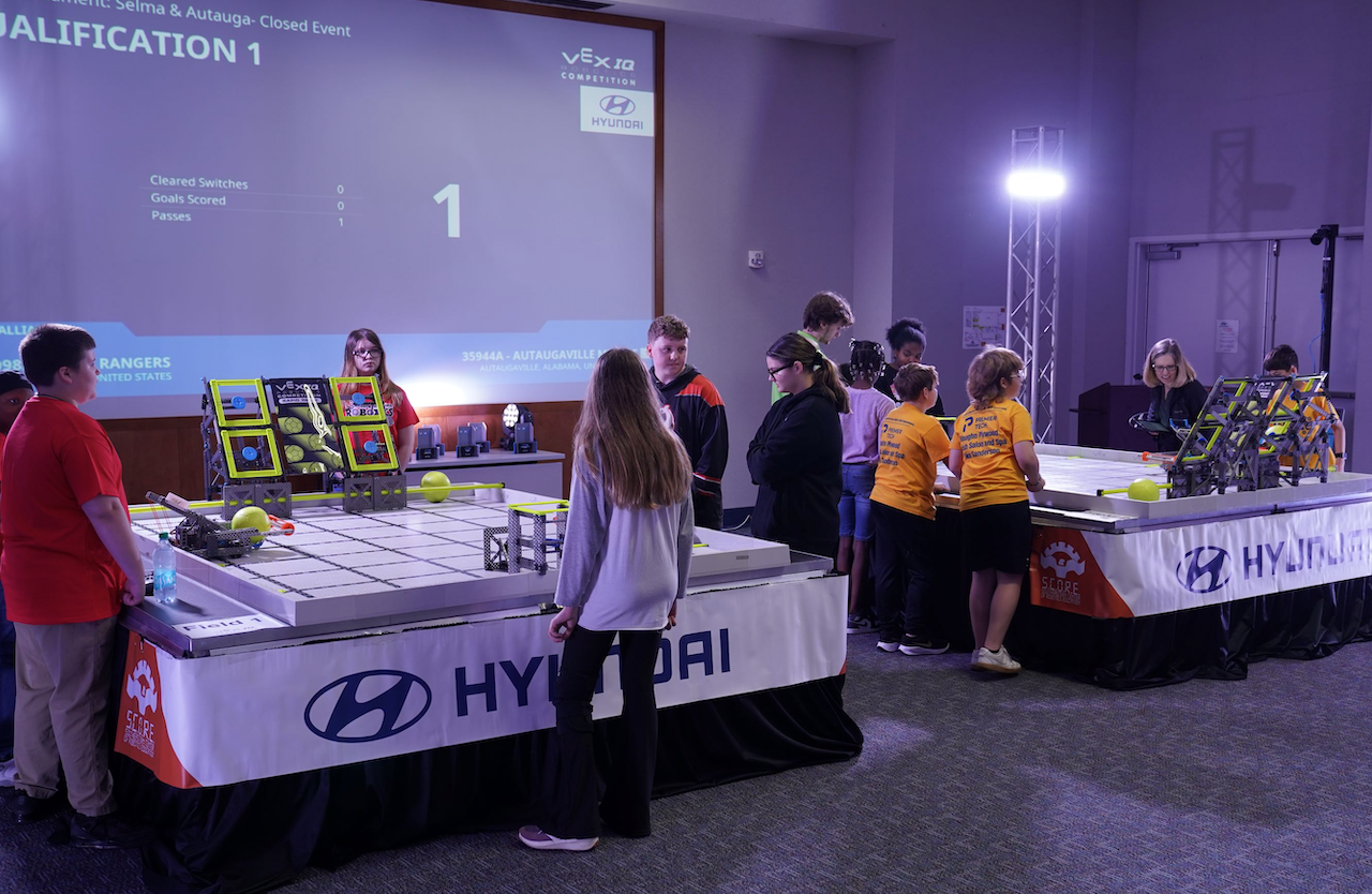 HMMA Hosts Fourth Annual HIRE School Robotics Tournament - Autos Drive ...